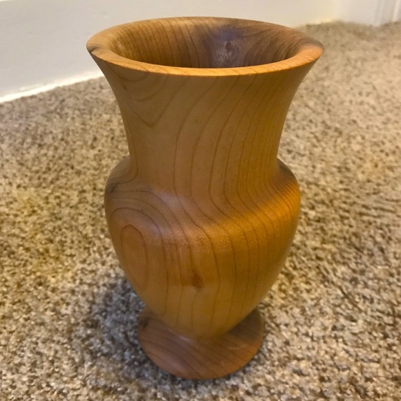 House of Myrtlewood | Accents | House Of Myrtlewood Oregon Wood Vase ...